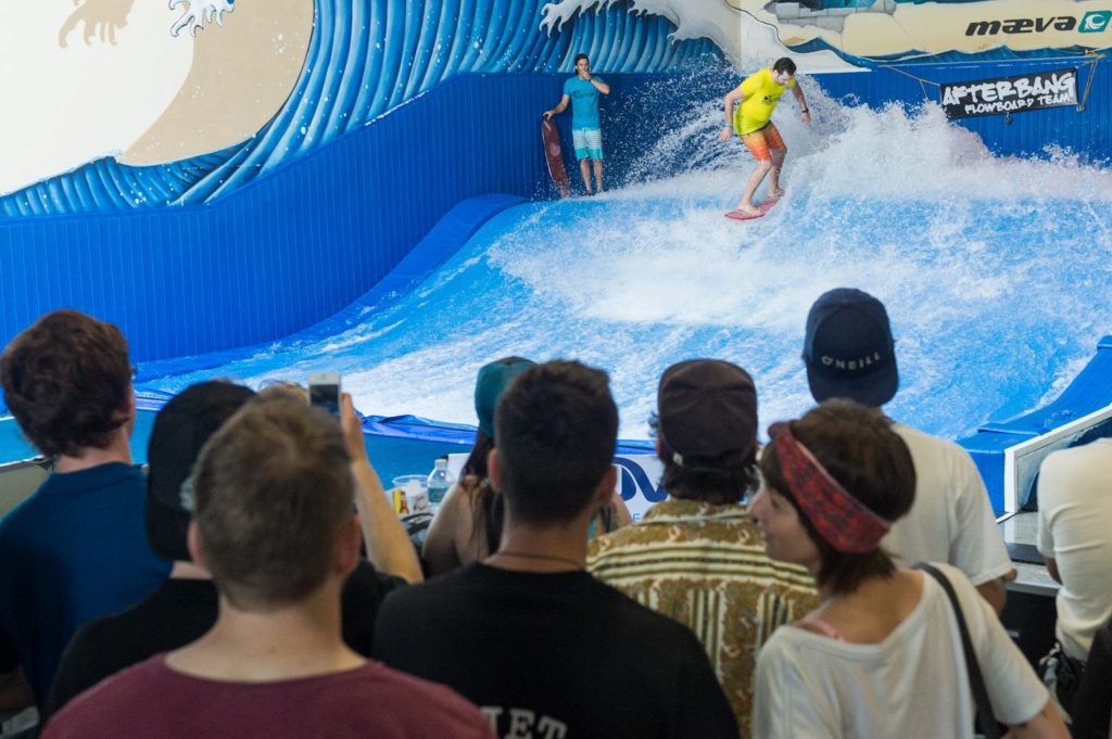 FlowRider North American FlowTour 2014 to shred Maeva Surf Canada