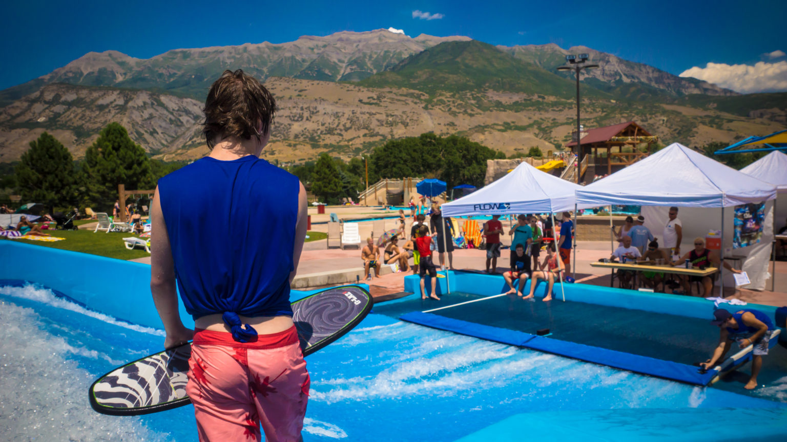 Lindon Aquatics Center Makes Waves in Their Community