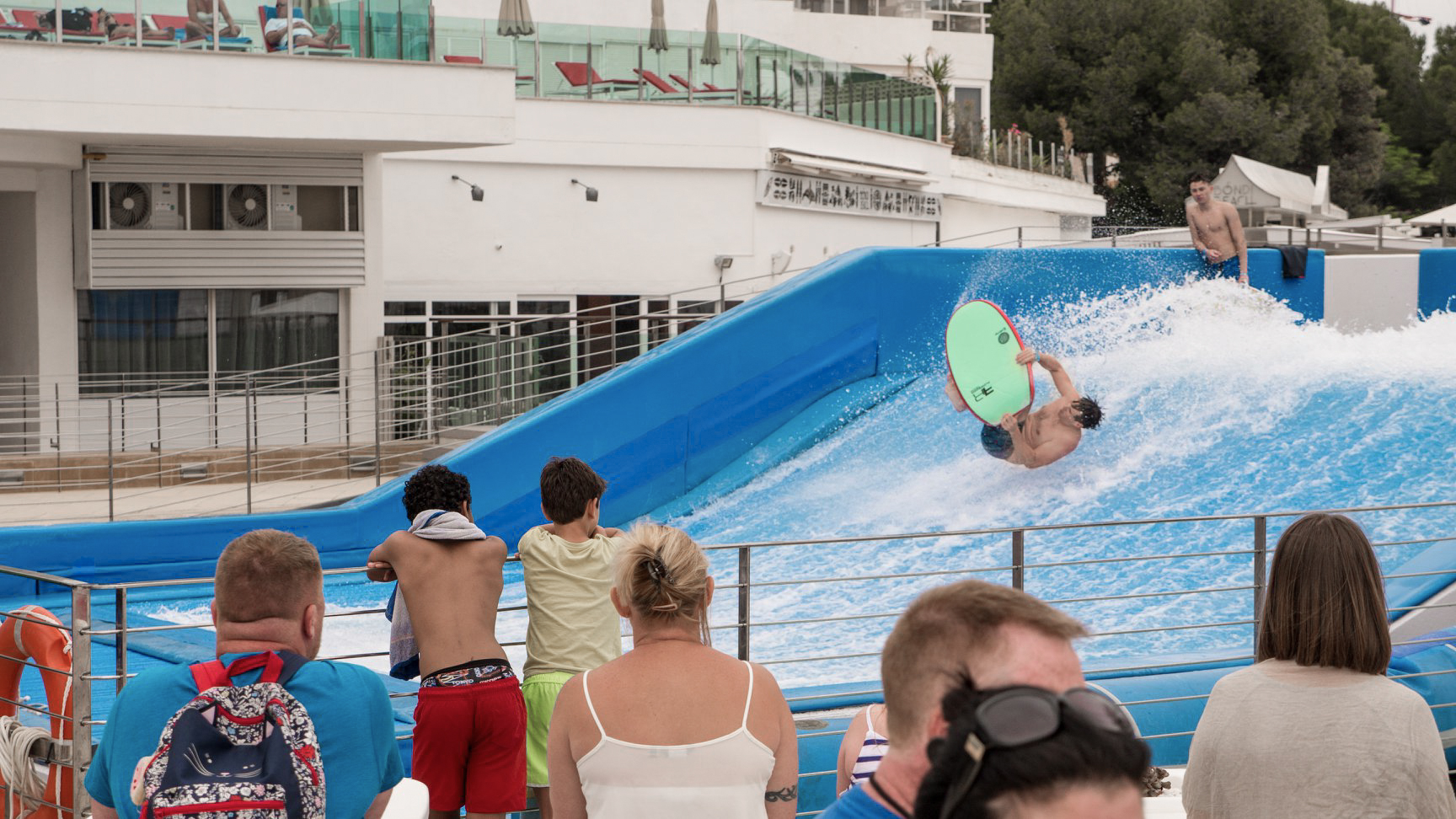 Flow House - FlowRider® Official | The Ultimate Surf Machine | San ...